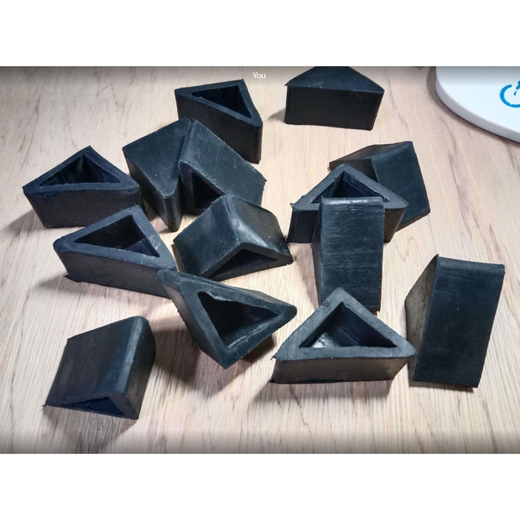 100 PCS (WHOLESALE) 1 inch (25MM) TRIANGULAR HEAVY DUTY Tubular Rubber ...