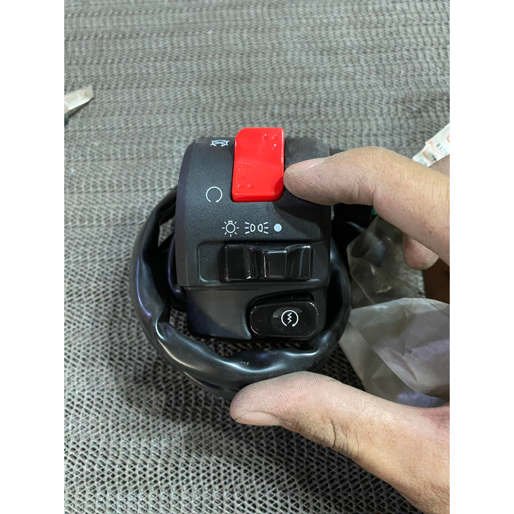 FURY GENUINE KAWASAKI RIGHT HAND SWITCH HOUSING ASSY. (RIGHT ONLY ...