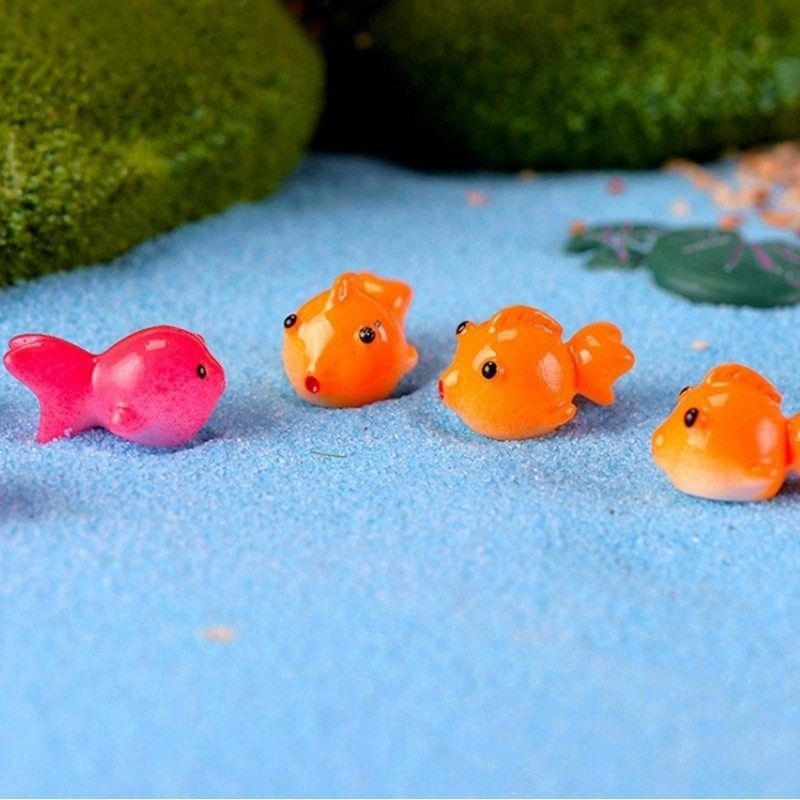 1pc Mini Goldfish Farm Animal Fish Fairy Garden Landscape Model Diorama ...