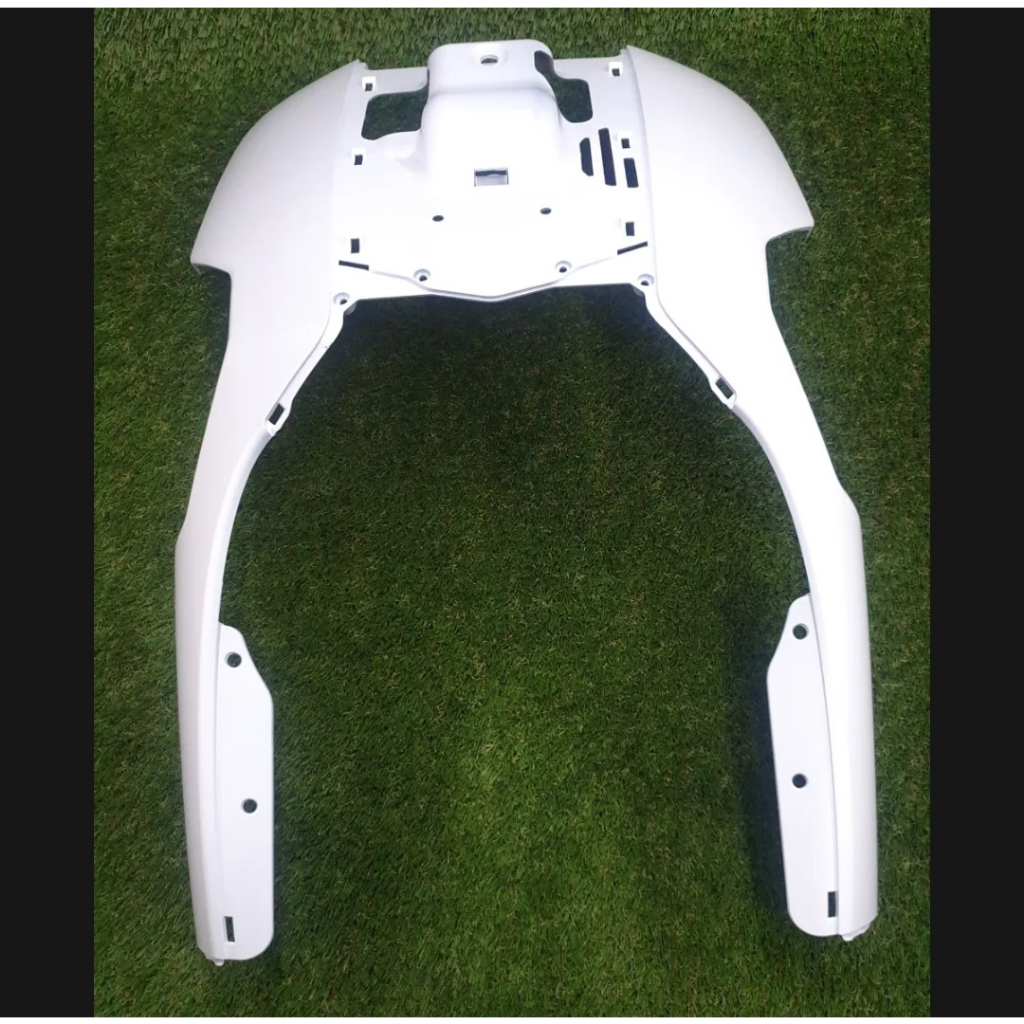 FRONT MOLD FOR KYMCO LIKE 125 (PEARLY WHITE) (64302-LGR5-E10-NVP ...