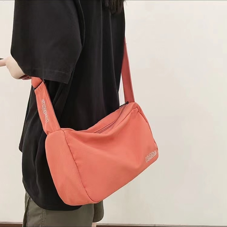 SAMBAG#9011 Simply-designed Female Shoulder Bag Refined Dumpling Bag ...