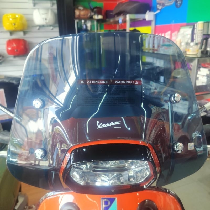 AUTHENTIC GENUINE VESPA FLY SCREEN IN SMOKED FOR VESPA SPRINT | Shopee ...