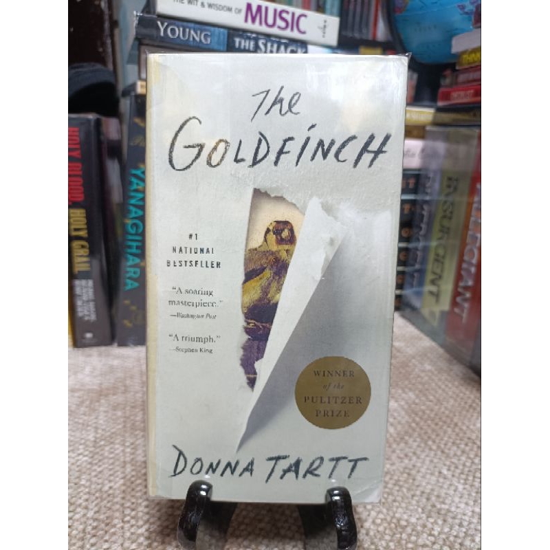 THE GOLDFINCH by DONNA TARTT (massmarketpaperback) | Shopee Philippines