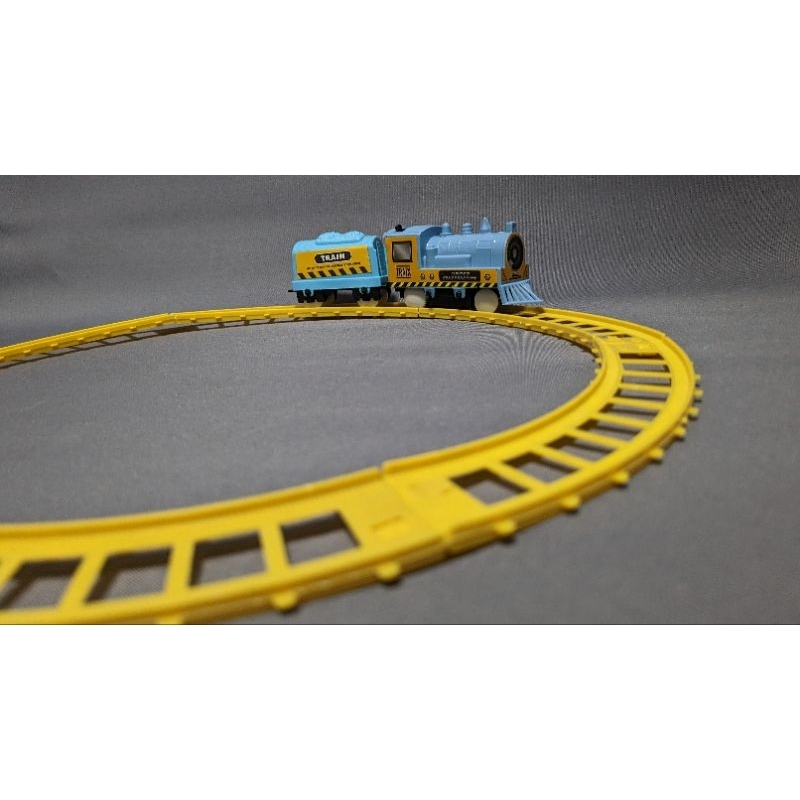 GO BROS ELECTRONIC ENGINEERING TRAIN SET WITH RAILS/ADVANCE SIMULATION ...