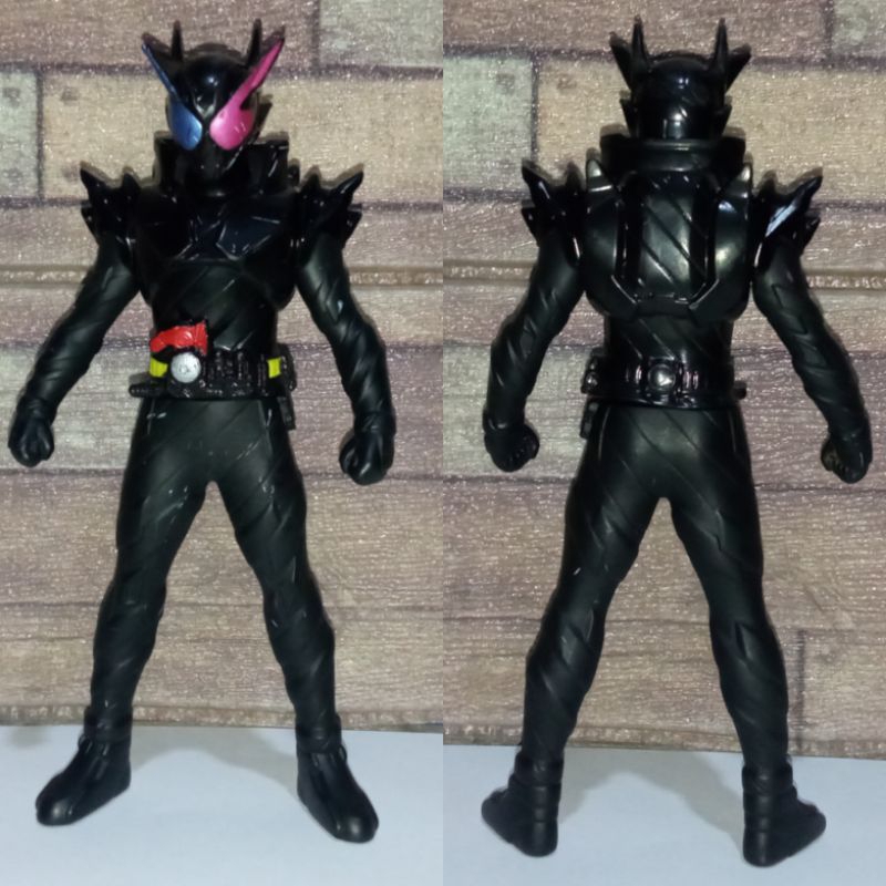 Bandai 2017 Kamen Rider Build Rabbit Tank Hazard Form Soft Vinyl Figure ...