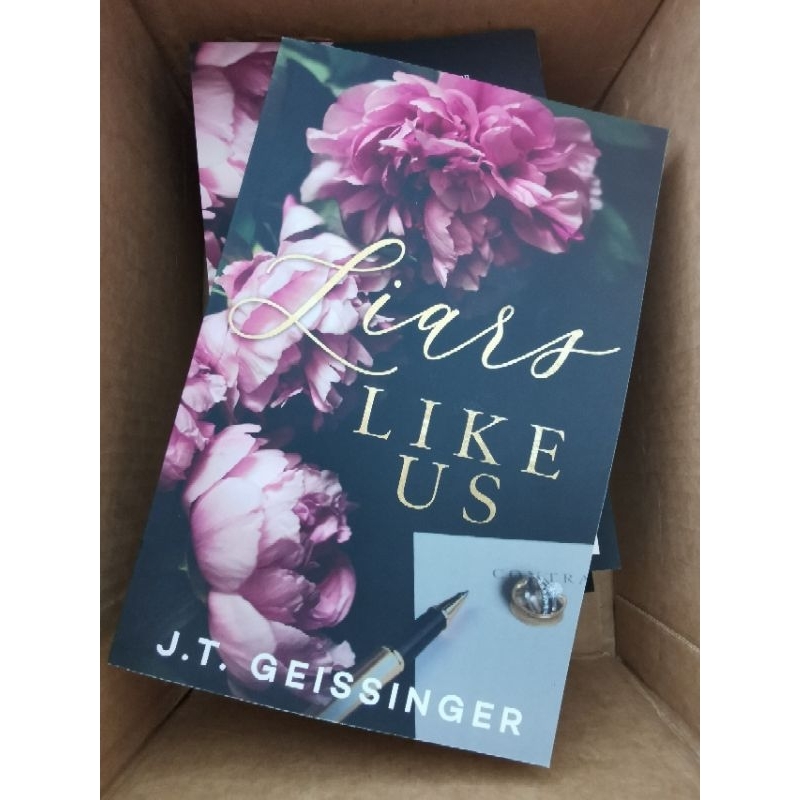 Liars Like Us by J.T. Geissinger | Shopee Philippines