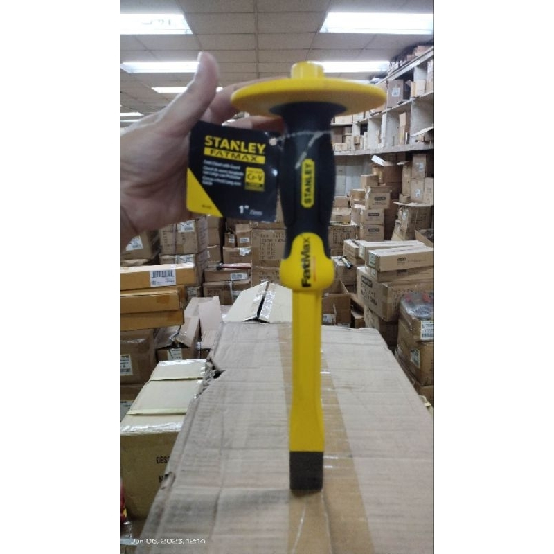 Stanley Fatmax concrete chisel,Flat cold chisel with hand guard 16-332 ...