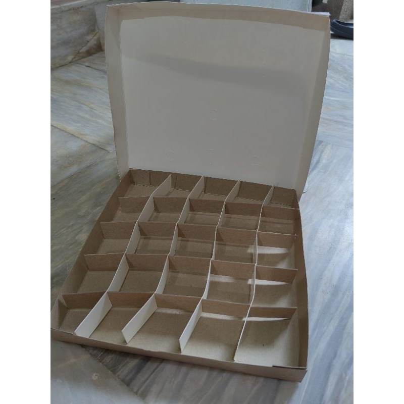 Pugo Box / Quail egg box 25pcs | Shopee Philippines