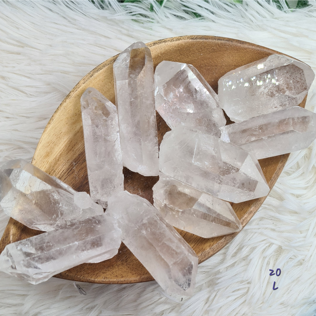 Clear Quartz Natural Point - large- Clear Quartz Raw point - Master ...