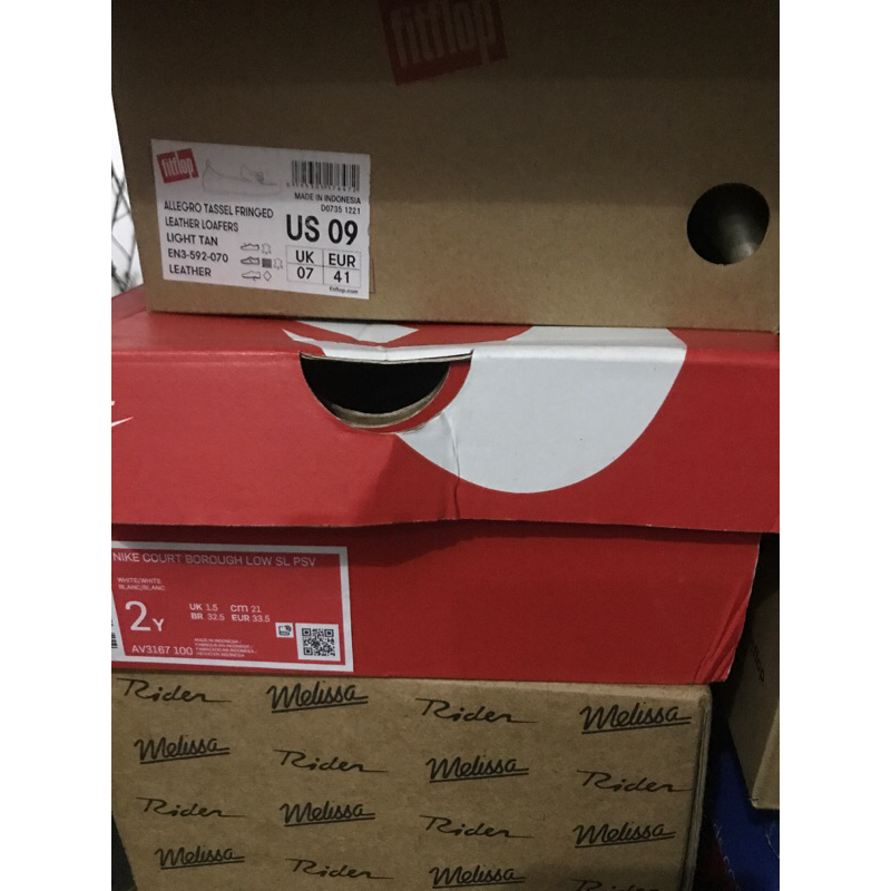 Big box fitflop, melissa, assorted box | Shopee Philippines