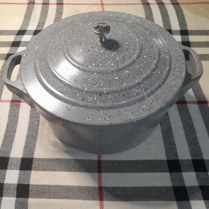 Nice Cooker Non-stick Stone Coating Cooking Pot - 20cm 3L | Shopee ...