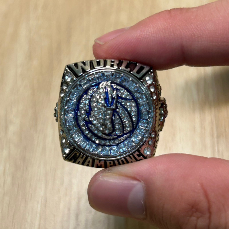 NBA 2011 Mavericks Championship Ring (ringbox not included) | Shopee ...