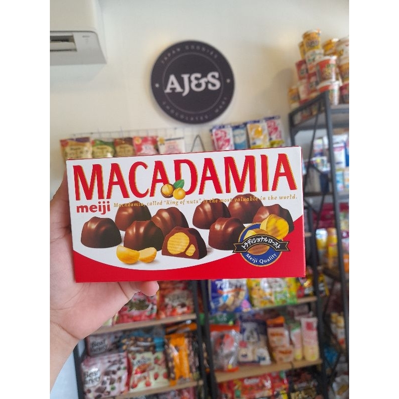 Japan Authentic Meiji MACADAMIA Chocolate | Shopee Philippines