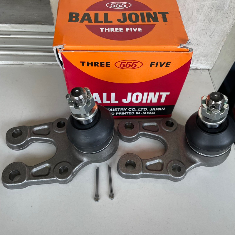 555 Toyota Hiace 05-20 Lower Ball Joint Pair | Shopee Philippines