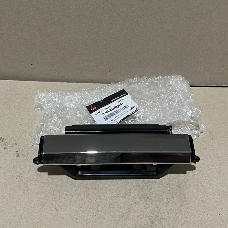 [2019 - 2023] Mitsubishi Strada Tailgate Handle 93460W020P | Shopee ...