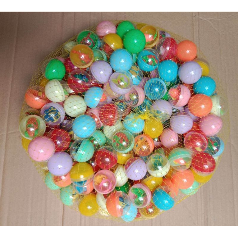 TOY CAPSULES 35mm 100pcs per pouch Assorted designs | Shopee Philippines