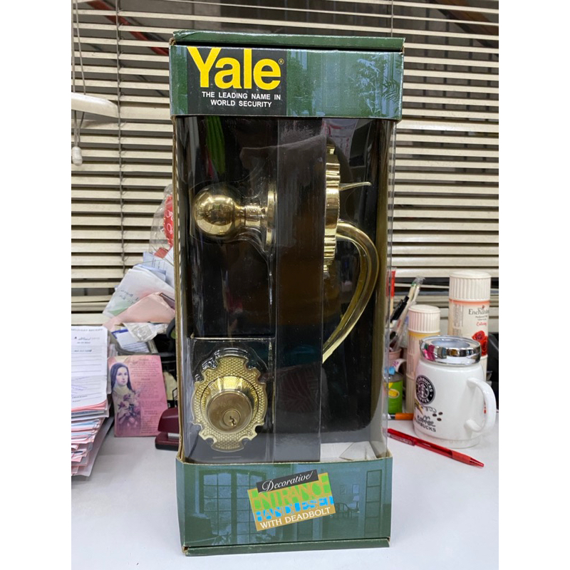 Yale Main Entrance Handleset One Side Handle One Side Knob | Shopee ...