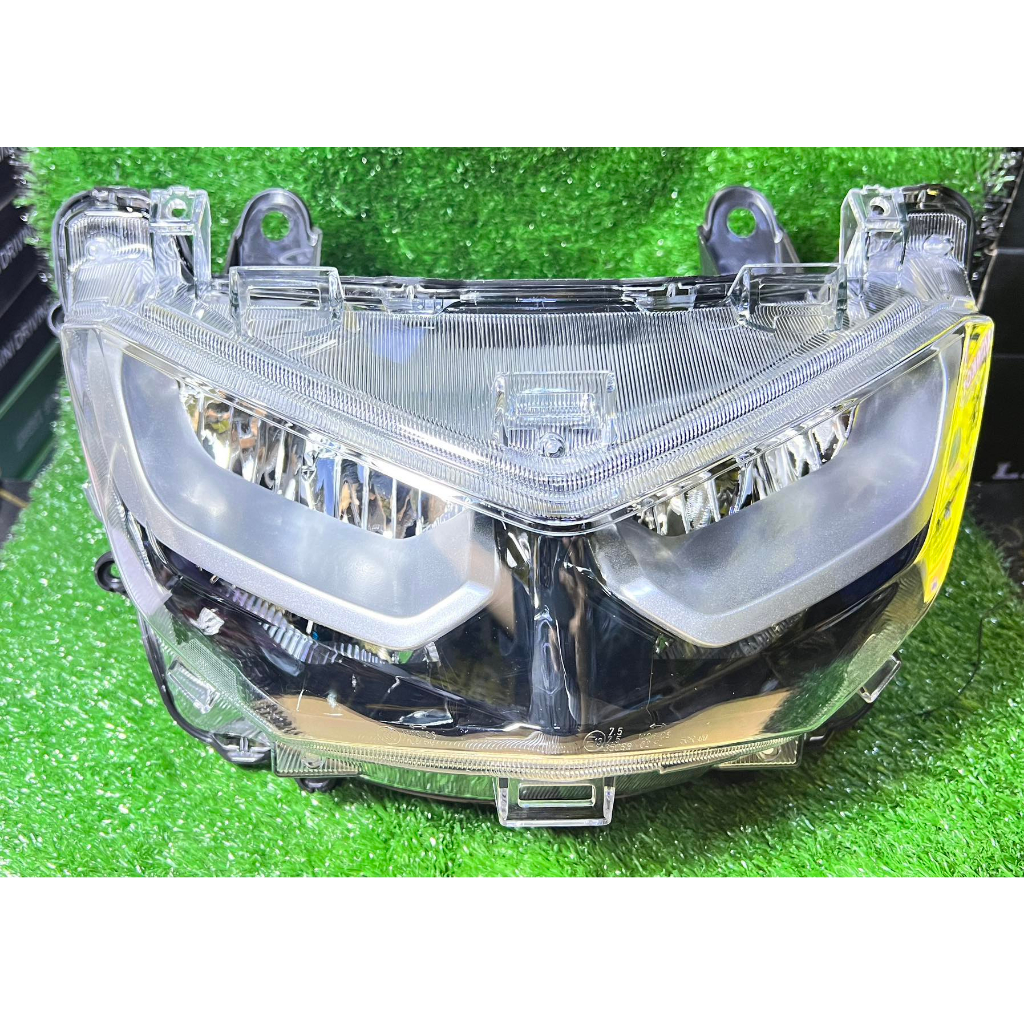 {GCF} Headlight Assy Yamaha Nmax V2 (2020) | Shopee Philippines