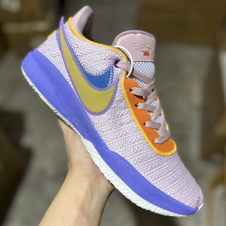 LeBron James 20 Time Machine indoor/outdoor Basketball Shoes For man ...