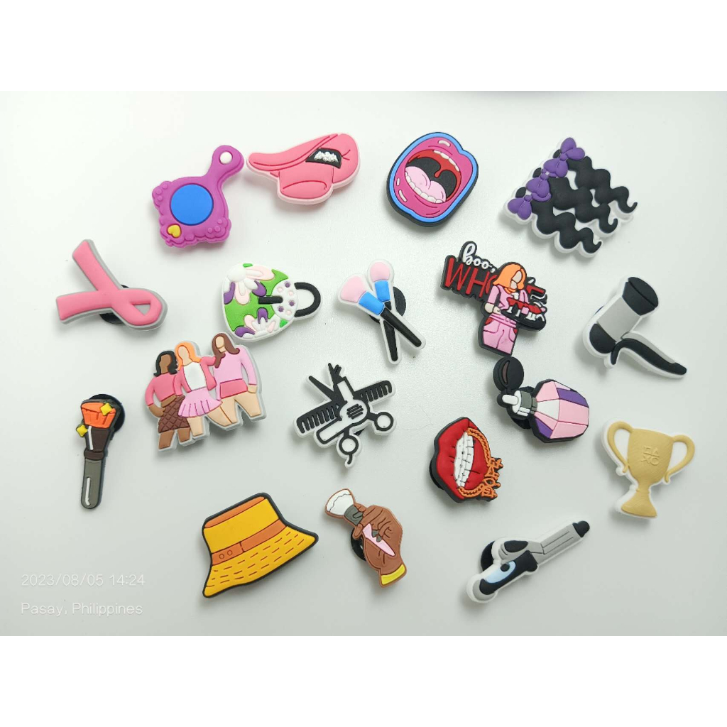 cute charm jibbitz random design for Crocs design unisex (10each ...