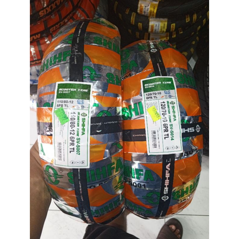 Shihfa Tire Size 10 120/70 rear & size 12 110/80 front free pito ...