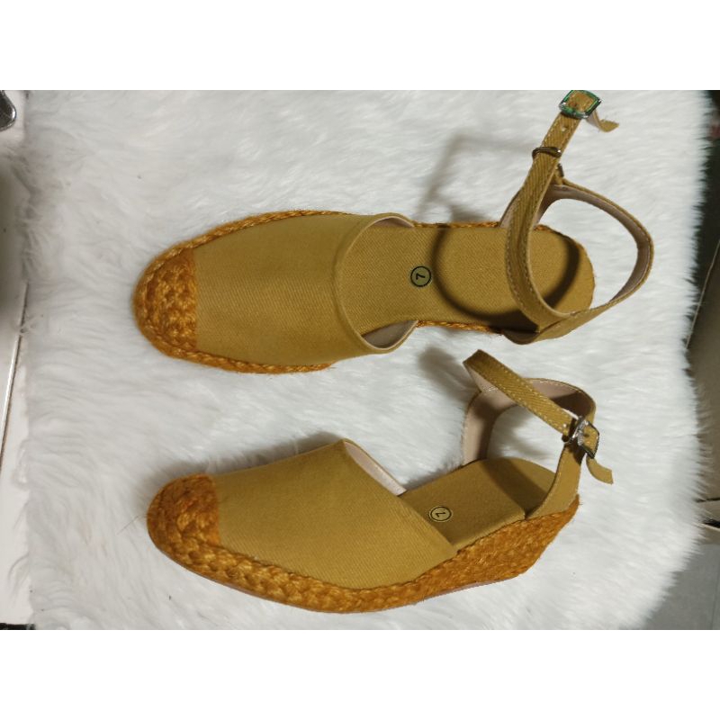 2 inches wedge kahoy colored abaka Made in Liliw | Shopee Philippines