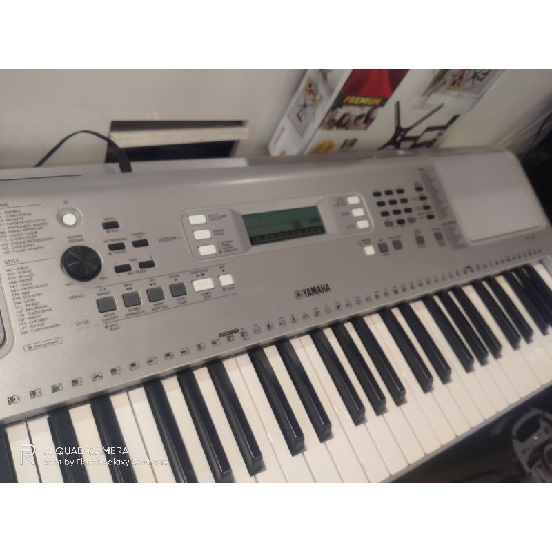 Yamaha YPT-370 61-Key Portable Keyboard - Silver | Shopee Philippines