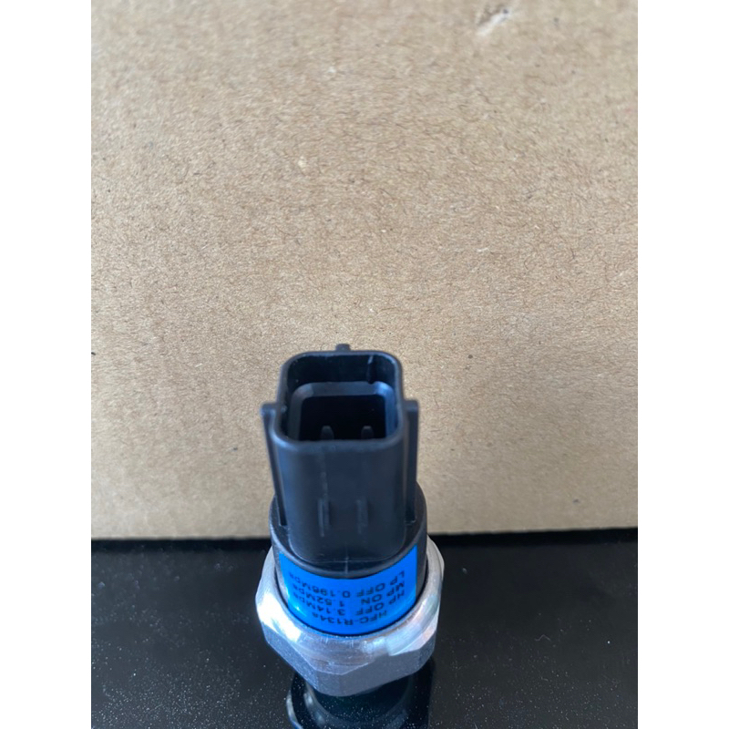 Isuzu Dmax / D-Max / Altera AC Pressure Switch 4Pins | Shopee Philippines