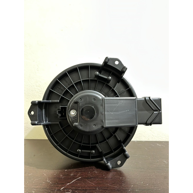 Toyota Innova / Fortuner / Hi Lux / Hi-Ace (2005-2015) Front AC Blower ...