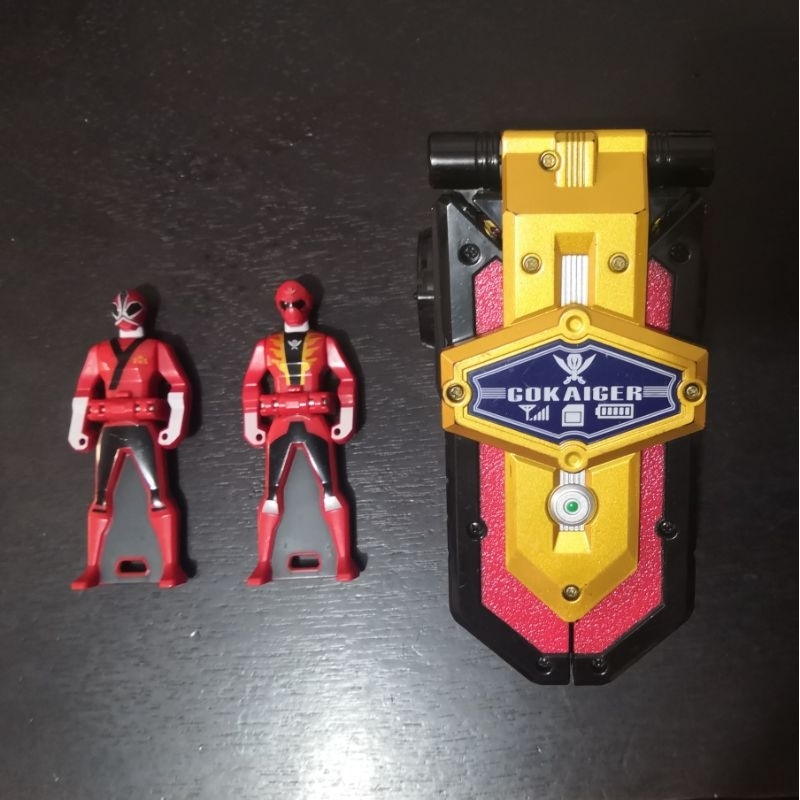 ‼️RESERVED‼️Super Sentai Gokaiger Morpher with 2 DX Ranger Keys - Power Ranger Super Mega Force ...