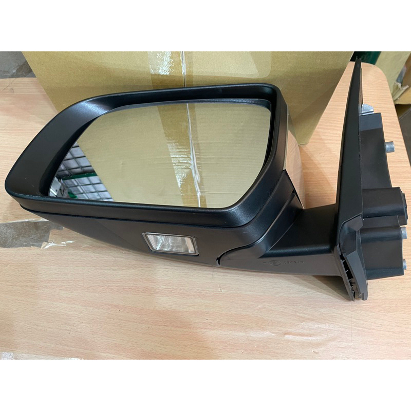 Ford Ranger 2012-2018 Side Mirror with "Puddle Light" (Chrome) (Auto ...