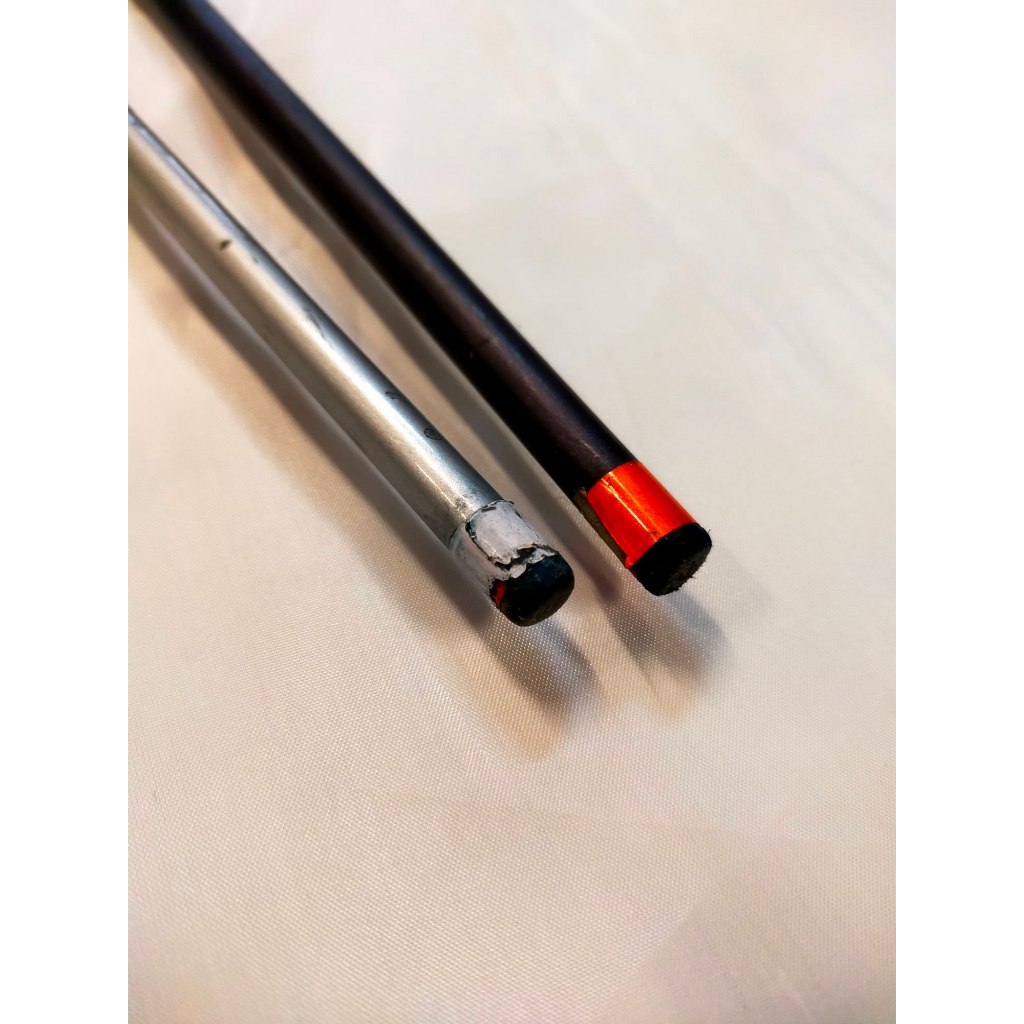 2pcs graphite pool tako stick (tako sa pulpulan) | Shopee Philippines