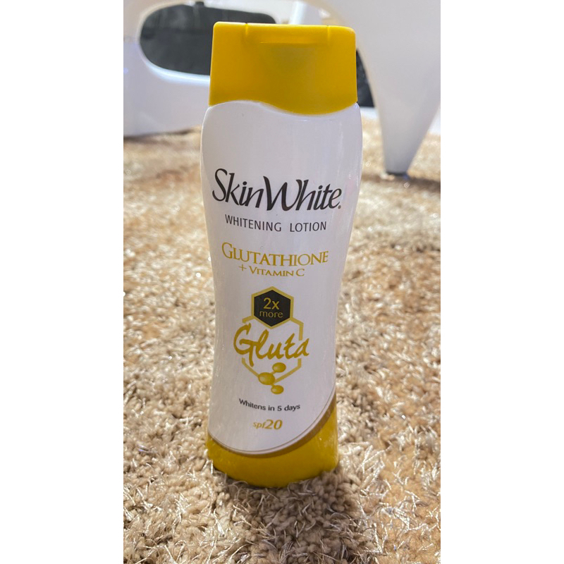 SKINWHITE WHITENING LOTION GLuTATHIONE + VItaMIN C/spf20/200ml | Shopee ...