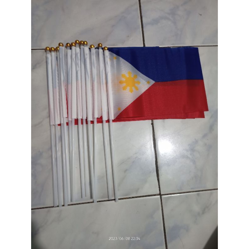 Philippines Flaglets with plastic stick (set of 12) | Shopee Philippines