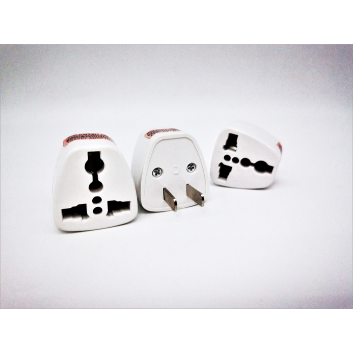 Universal adapter: 3-pin socket is very travel-friendly-white | Shopee ...