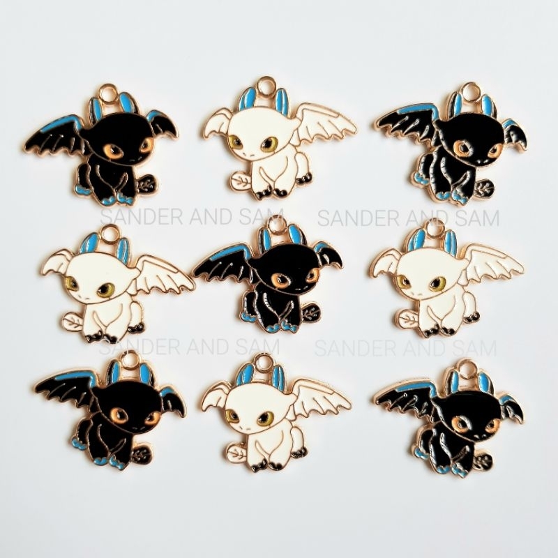 How To Train Your Dragon Toothless Light Furry Alloy Pendant Charms ...