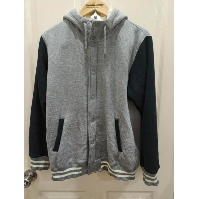 GU Varsity Jacket (Unisex) Large to XL | Shopee Philippines