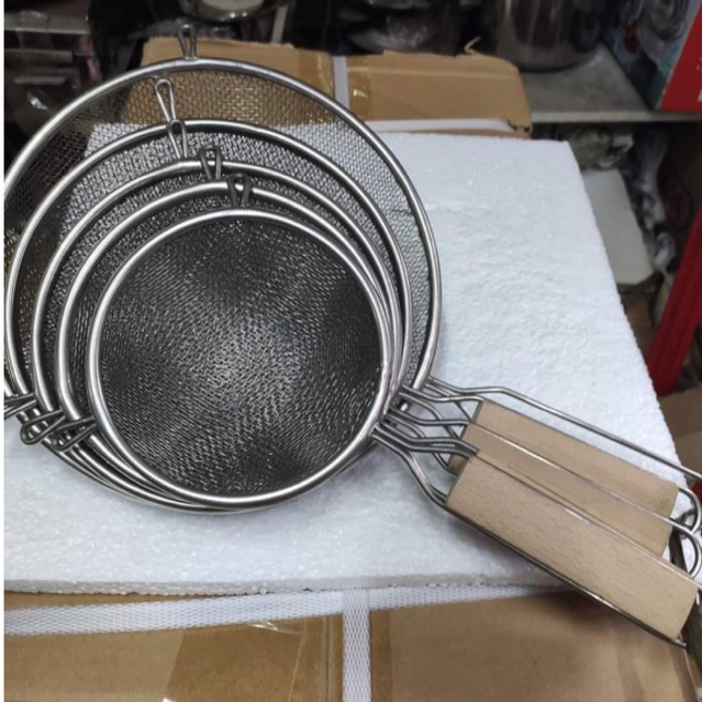 Strainer with wooden handle in 12cm/14cm/16cm/18cm/20cm | Shopee ...