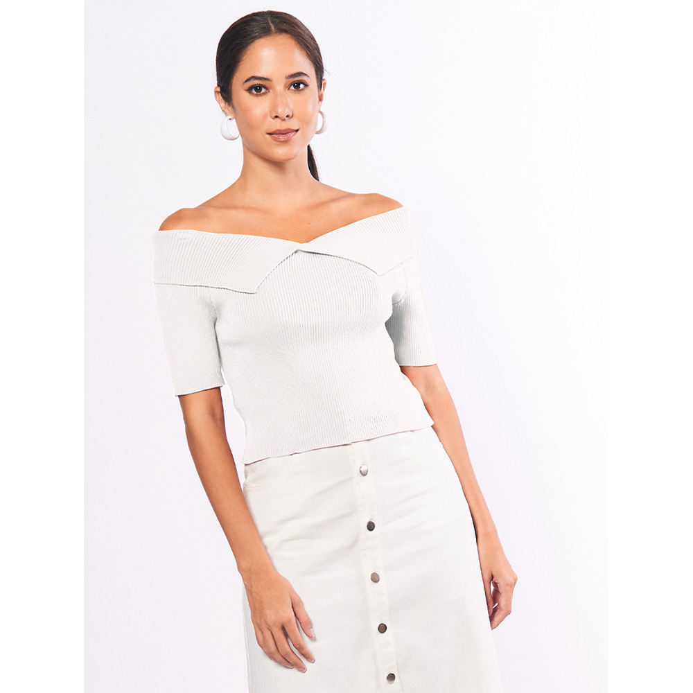 Plains & Prints Analogous Borgette Short Sleeve Offshoulder Top (White ...