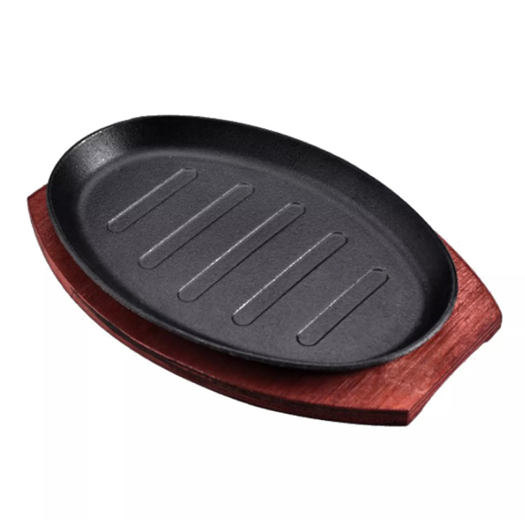 KCL.SIZZLING PLATE CAST IRON OVAL & ROUND Shape WITH WOODEN BASE ...