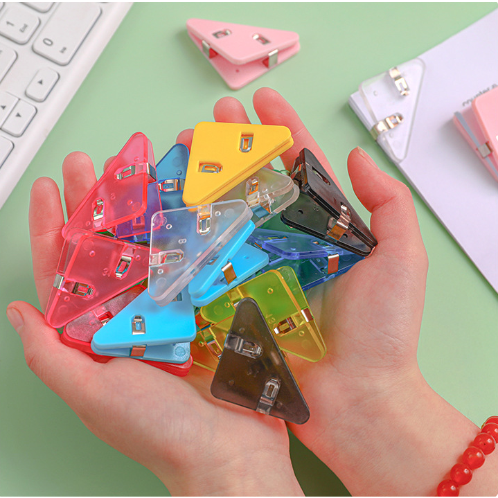 Color Paper Clip Simple Transparent Document Binder Triangle Clip ...