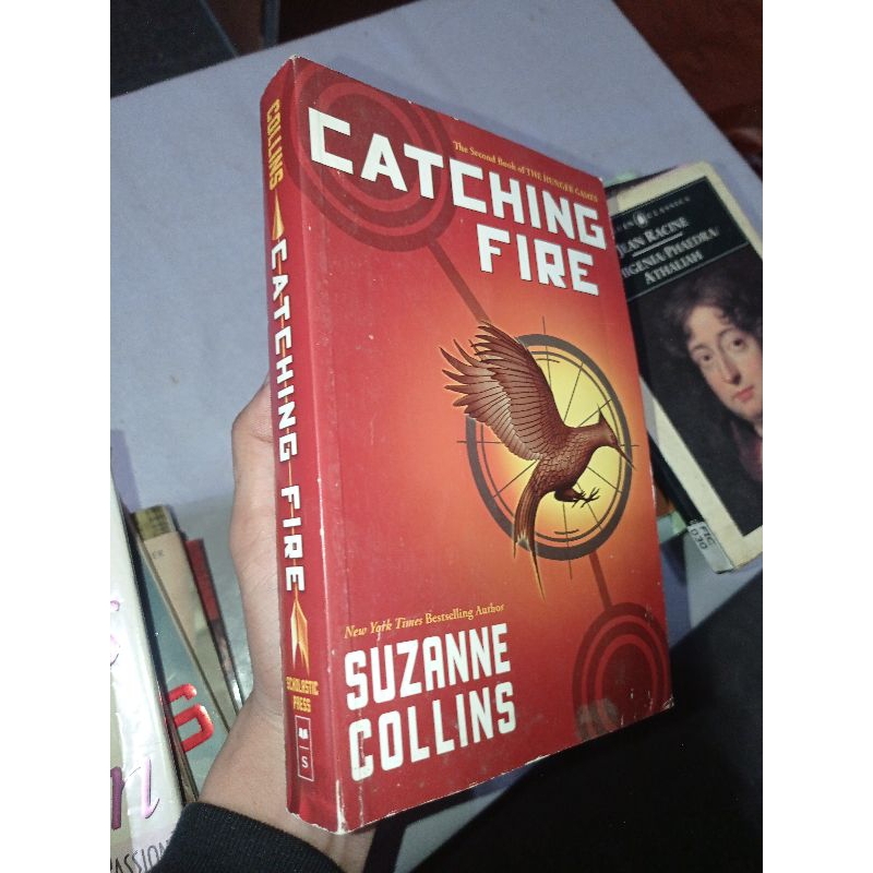 Catching Fire by Suzanne Collins | Shopee Philippines