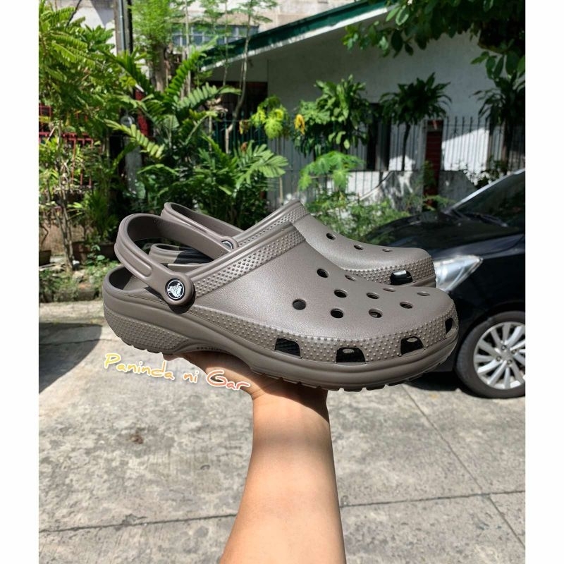Crocs Classic Clog - Chocolate | Shopee Philippines