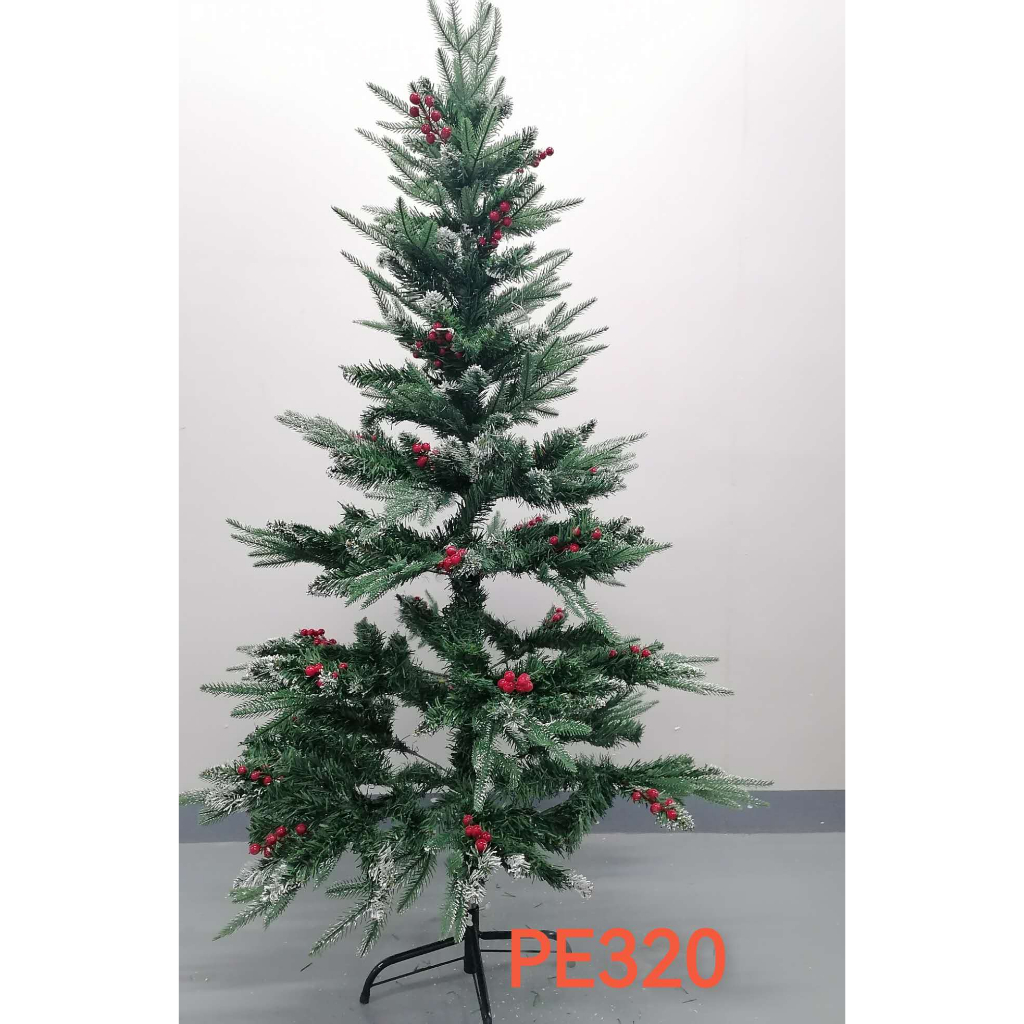Snowy Christmas Tree Dark Green Delta Pine Tree w/ Berry 1.5m | Shopee ...