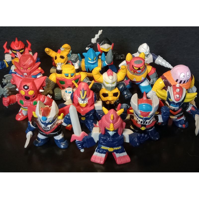 super robots or japanesse robots set with voltes v toy minis gashapon ...