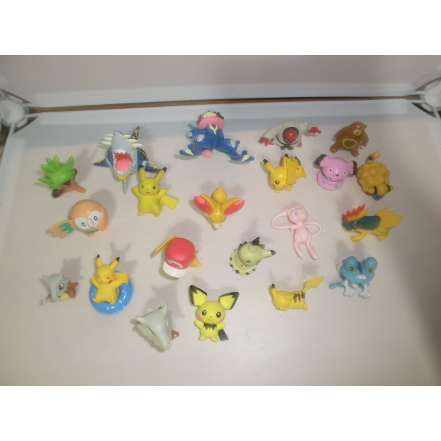 Pokemon - hard vinyl/rubber plastic with markings- pokemon nintendo ...