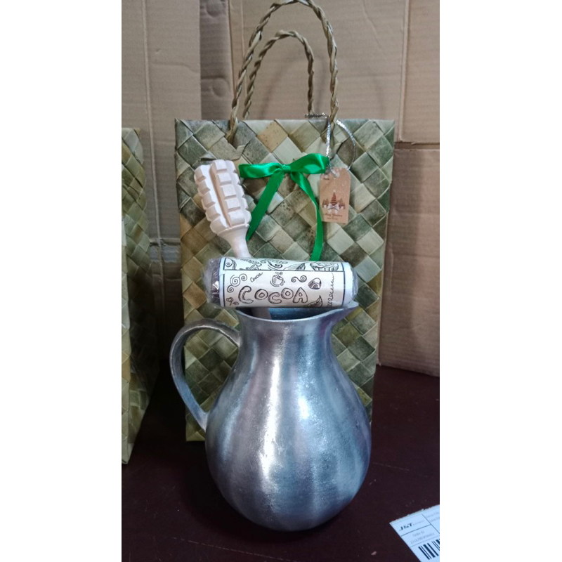 tsokolatera and batirol set with bayong and tableya set | Shopee ...