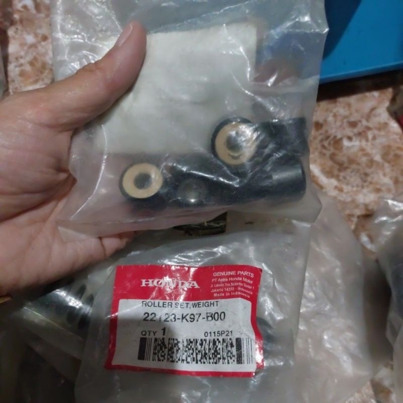 Genuine Honda ADV 150 stock flyball 20grams (22123-K97-B00) | Shopee ...