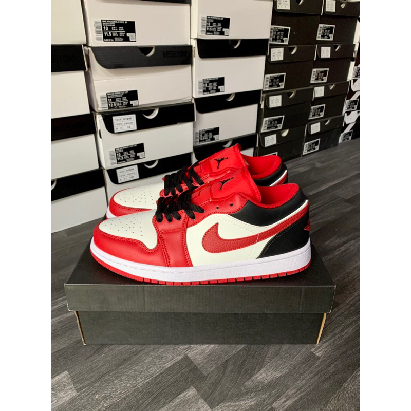 Air Jordan 1 Low “Reverse Black Toe” | Shopee Philippines