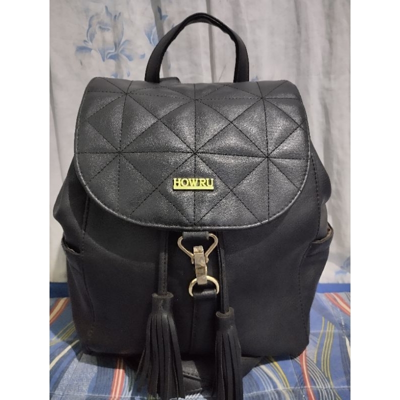 HOWRU women's backpack-preloved | Shopee Philippines